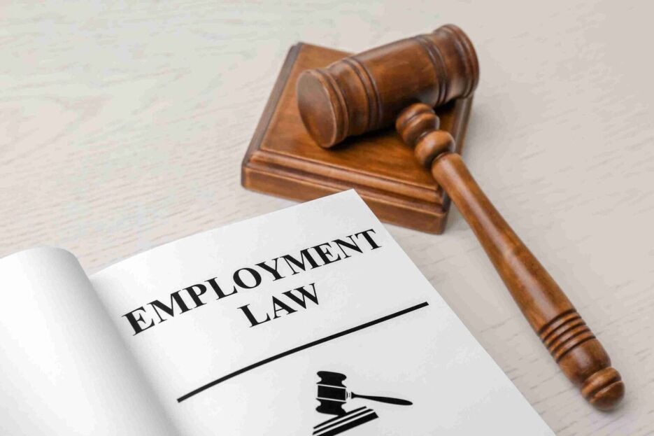 Employment Tribunal Rules Disclosure: A Guide for 2026 - Axis Lawyer